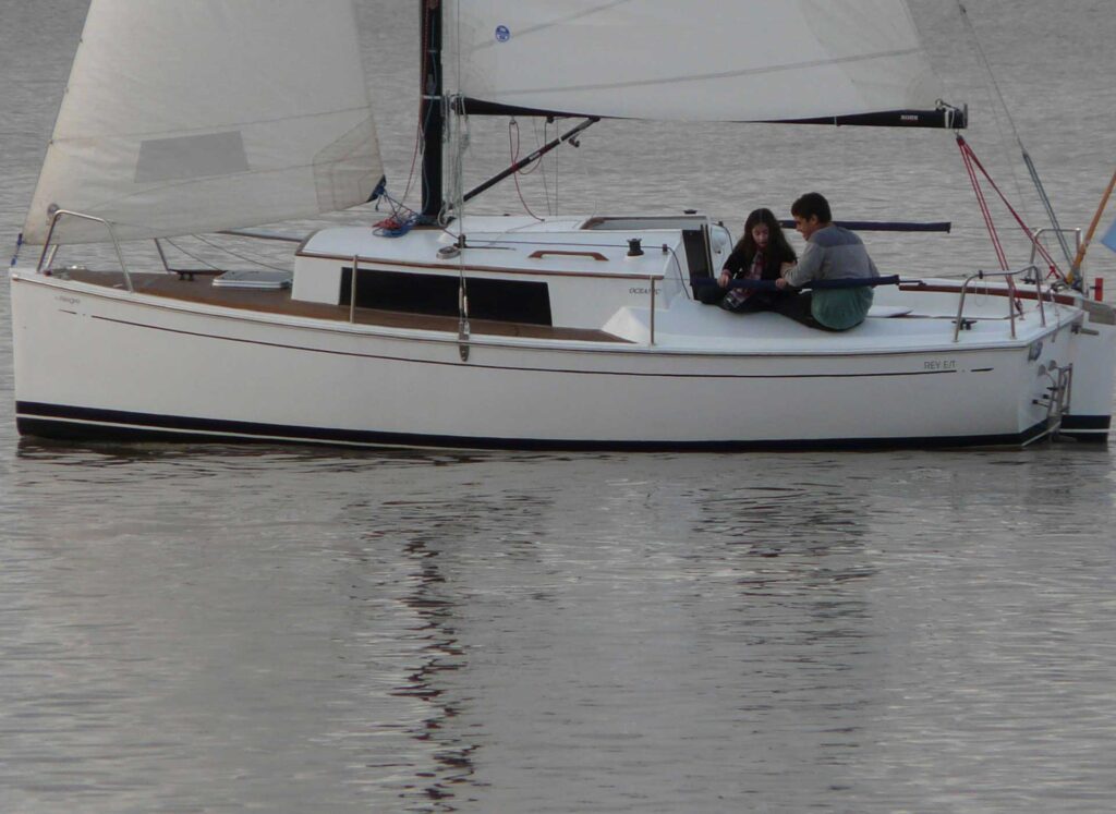 21´ CRUISER OCEANIC 21 - Javier Soto Acebal